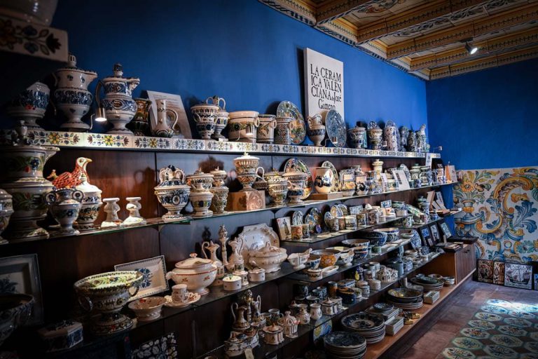 Hola Cerámica - Manises